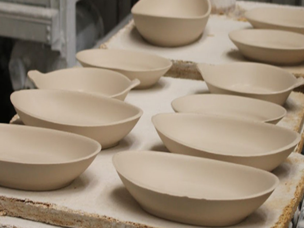 ASTM C368: Impact Resistance of Ceramic Tableware | Infinita Lab